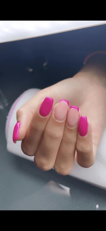 Calmark - princees nail