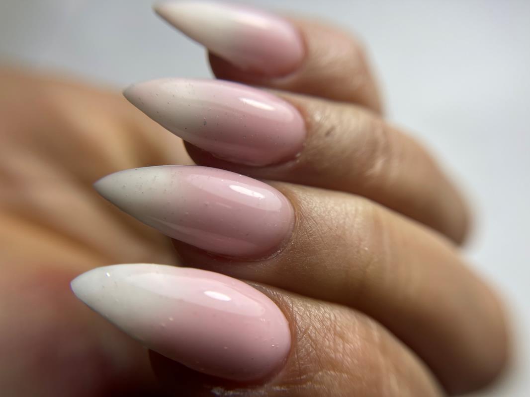 Calmark - adi gabay nails