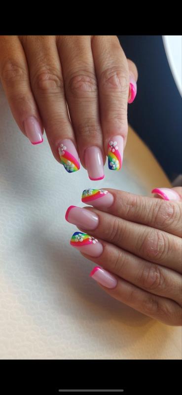 Calmark - Tehila Nails