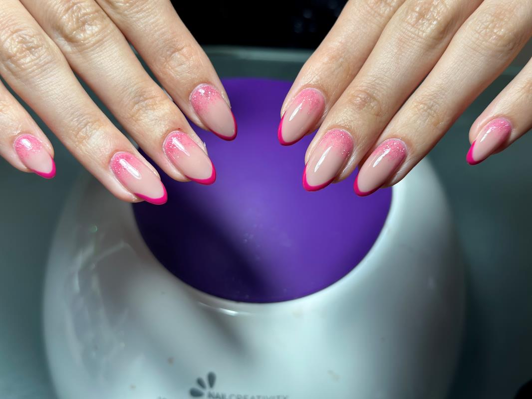 Calmark - heba nails