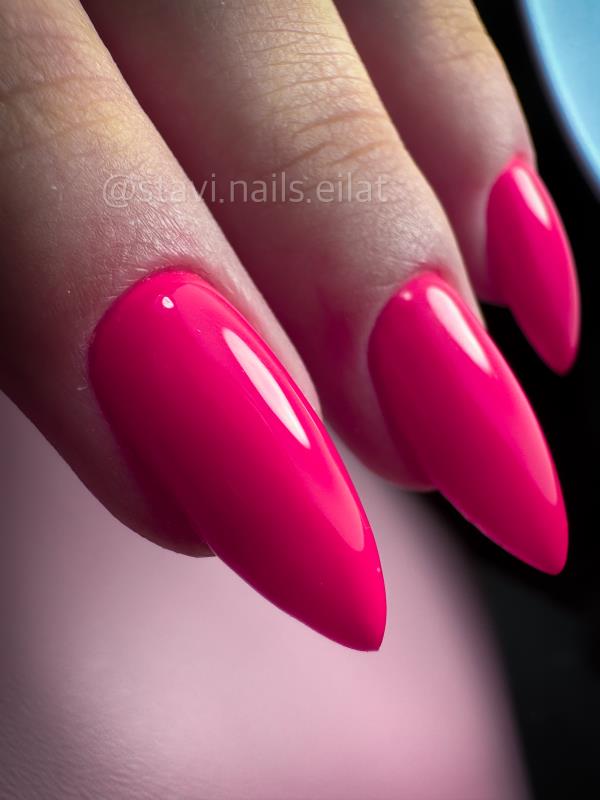 Calmark - stavi nails אילת