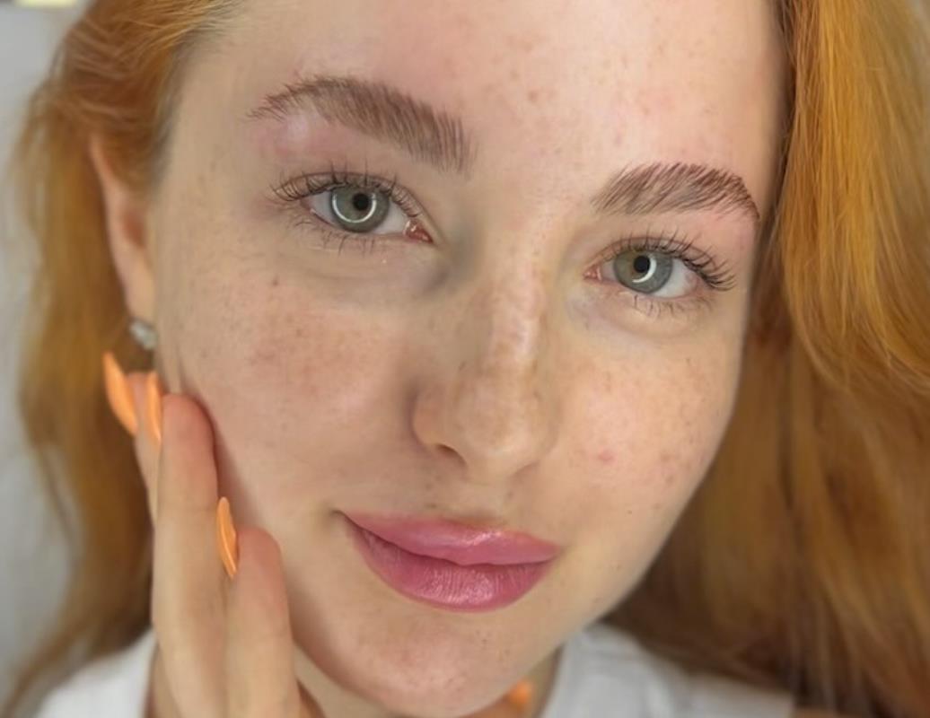 Calmark - Lior Hodaya Eyebrows