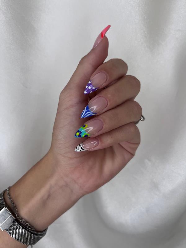 Calmark - vazana nails