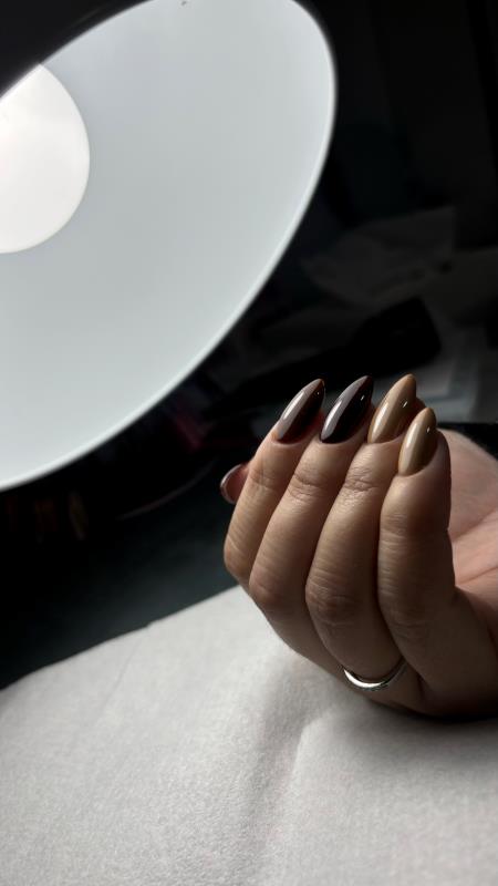 Calmark - nails by ofek