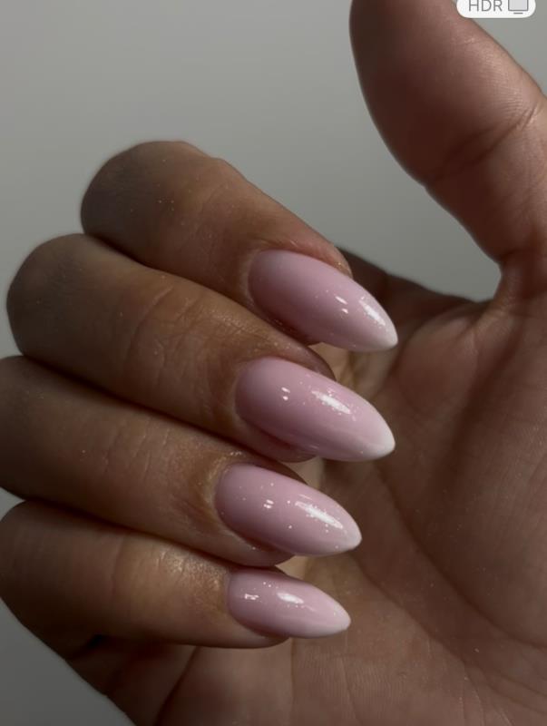 Calmark - Shani Beauty Artist